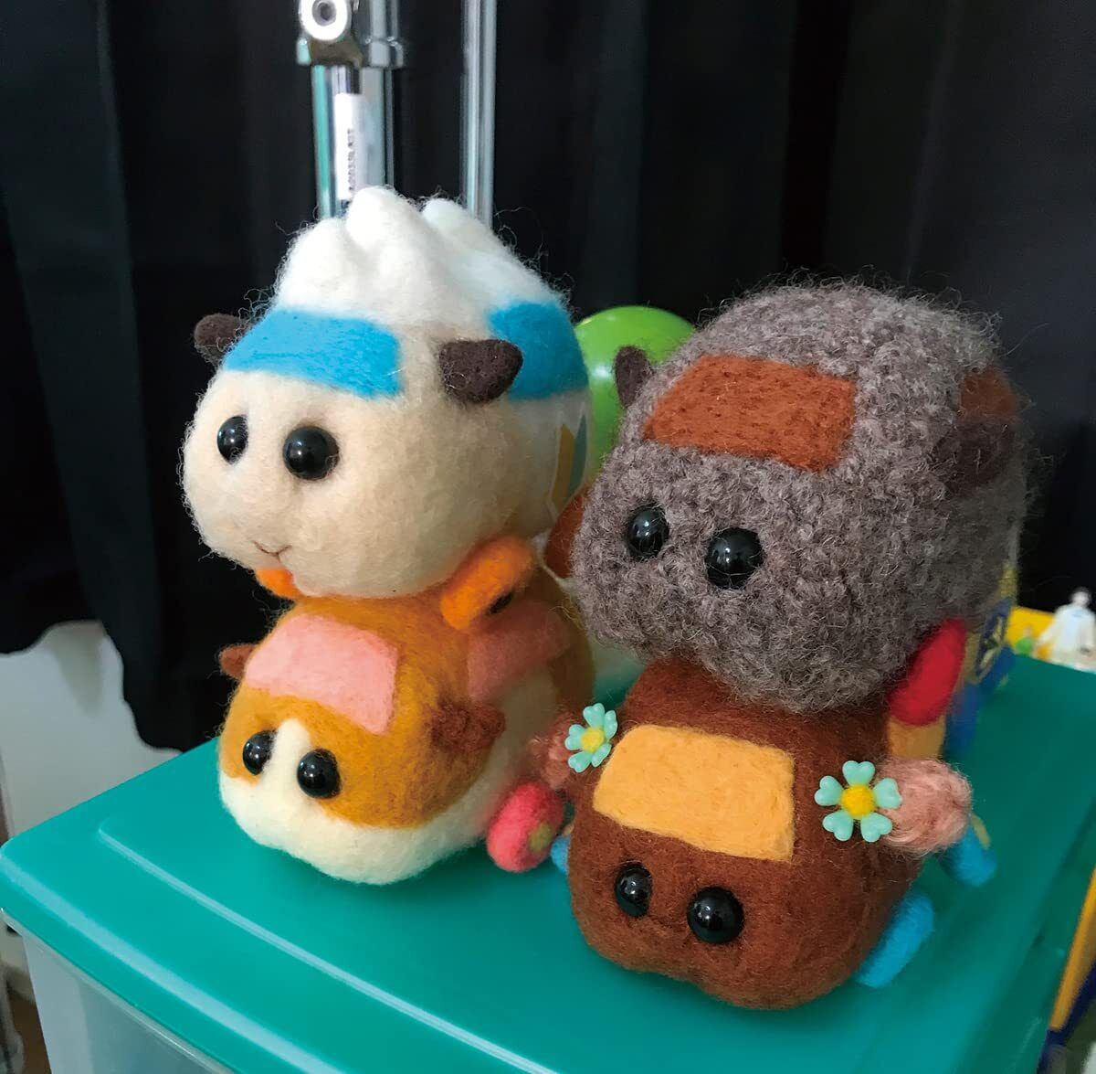 THE ART OF PUI PUI MOLCAR – q to Japan